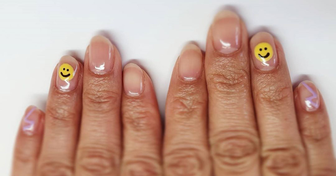 Trend-Alert: Smiley Nails - Treatwell